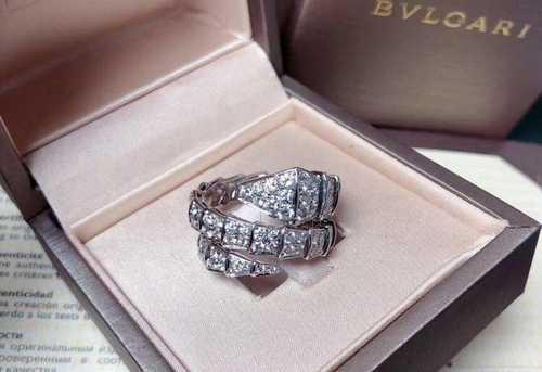 Золотое кольцо Bulgari с бриллиантами YX067