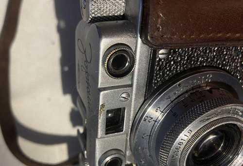 Пленочный фотоаппарат Зоркий 1