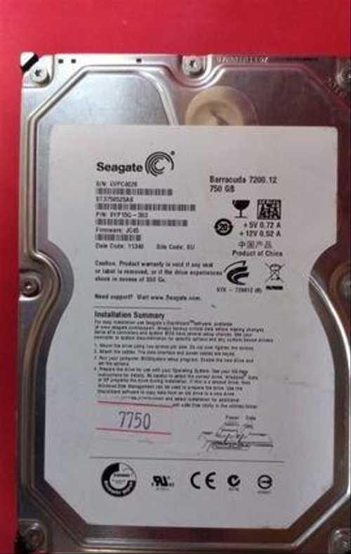 Жесткий диск Seagate Desktop HDD 750 Гб Barracuda