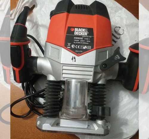 Фрезерblack S decker.KW 900E