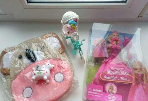 Игрушки, кукла и рюкзак для девочки