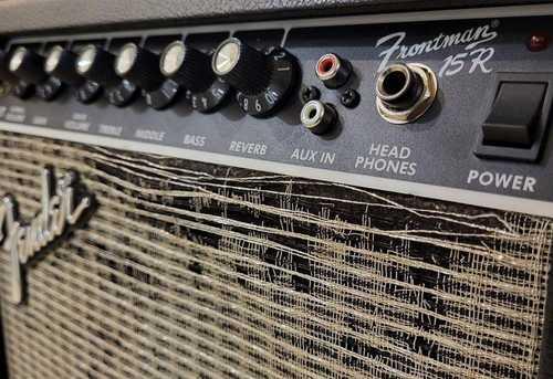 Комбоусилитель Fender frontmen 15R
