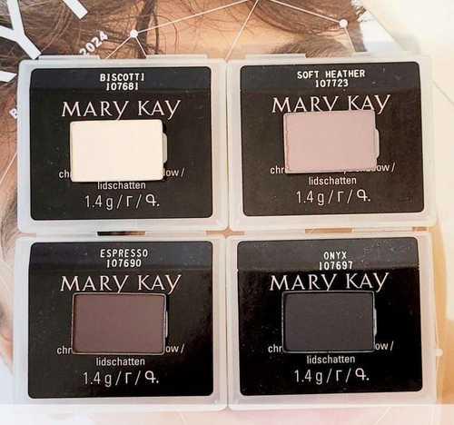 Тени для век Mary Kay