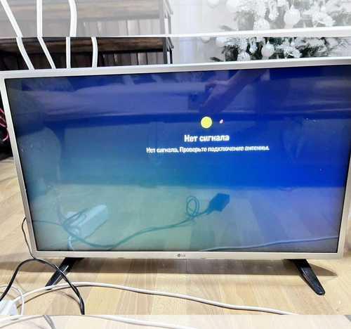 Телевизор LED 32" (80 см) LG 32LJ600U