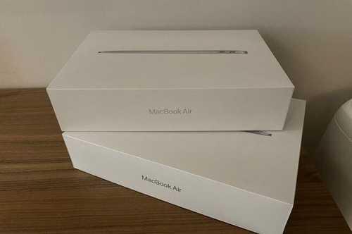 Две коробки MacBook Air M1