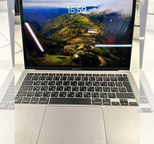 Apple macbook air 13 m1