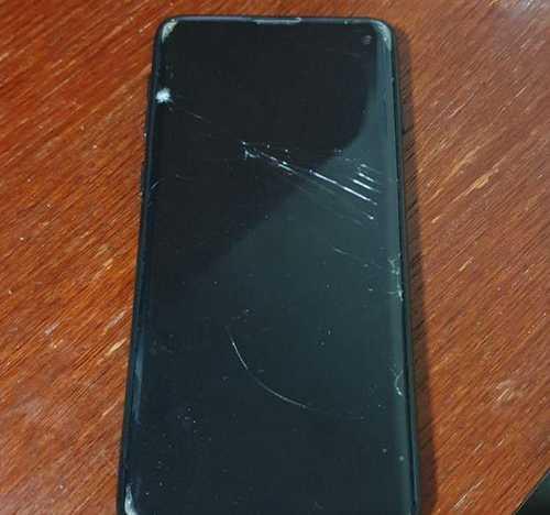 Samsung Galaxy S10e, 8/128 ГБ