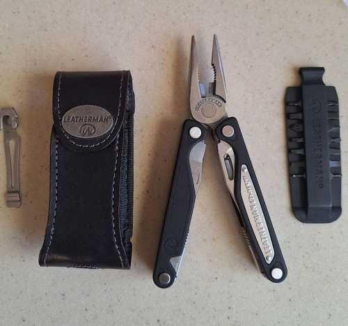 Мультитул leatherman charge plus tti