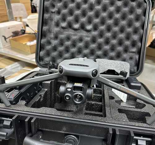 Квадрокоптер DJI Mavic 3T CN, дрон с тепловизором