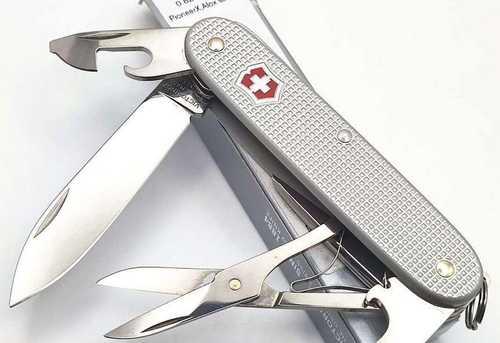 Victorinox Pioneer X Alox silver (0.8231.26) новый