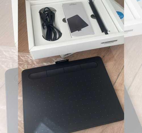 Графический планшет wacom intuos s