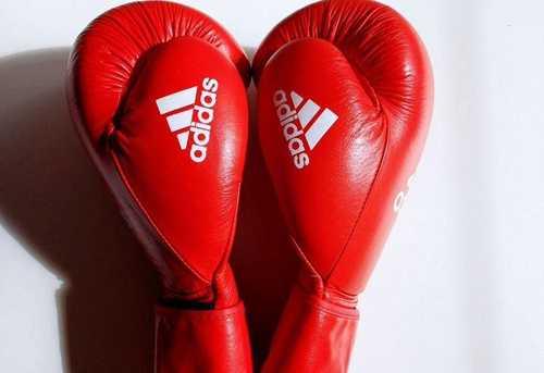 Боксерские перчатки 10 oz adidas Пакистан