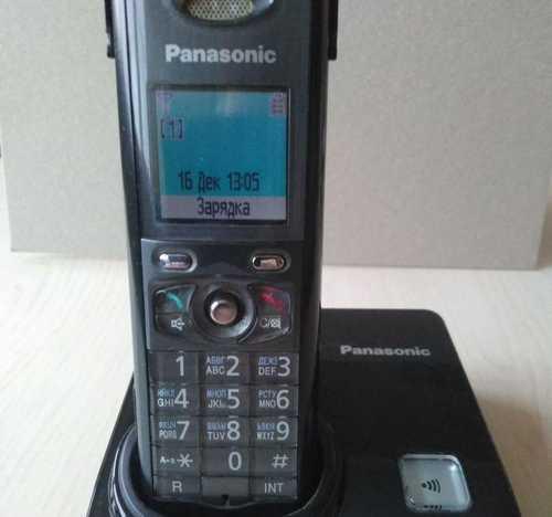 Dect телефон Panasonic kx-tg8205ru