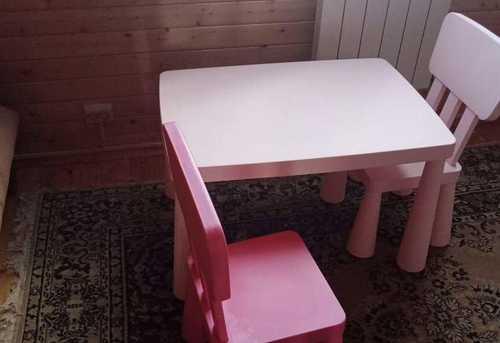 Стол и стулья детские IKEA Mаммут