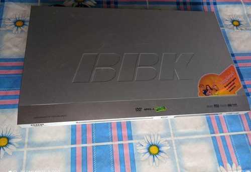 DVD плеер BBK dv326si c караоке