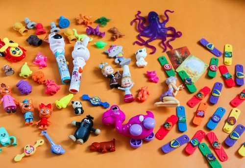 Мелкие игрушки пакетом детские игры