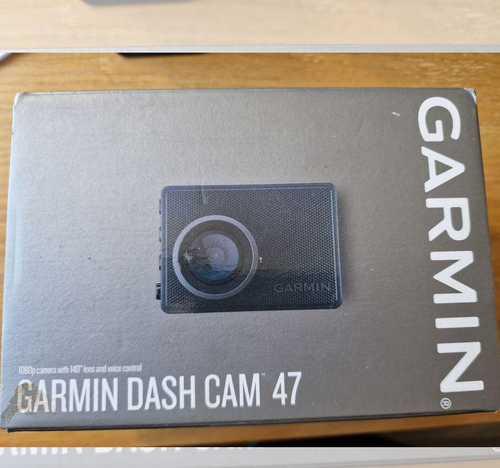 Видеорегистратор garmin dash cam 47