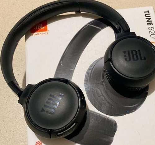 Беспроводные наушники JBL 520BT