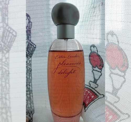 Estee Lauder Pleasures delight