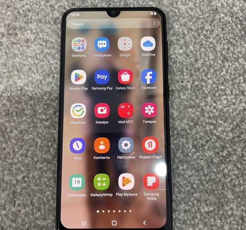 Samsung Galaxy A50, 4/64 ГБ