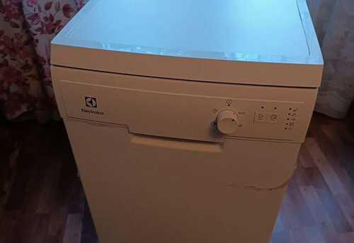 Посудомоечная машина Electrolux ESF9423LMW