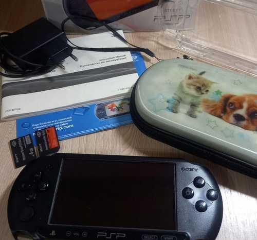 Sony PSP Street 8 4gb/ комлект