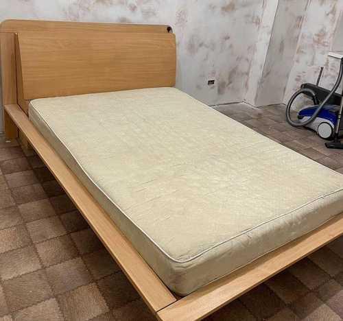 Кровать двухспальная 140 200 с ящиками
