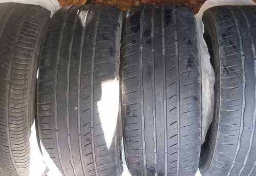 RoadX RXMotion U11 215/50 R17 95W
