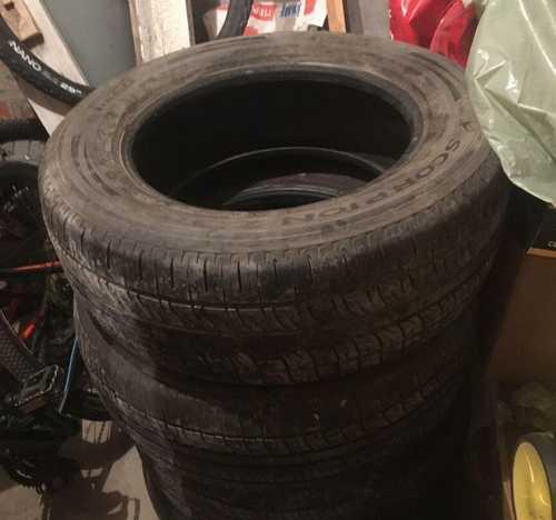 Pirelli Scorpion 235/65 R17