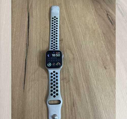 Часы apple watch se 40 mm