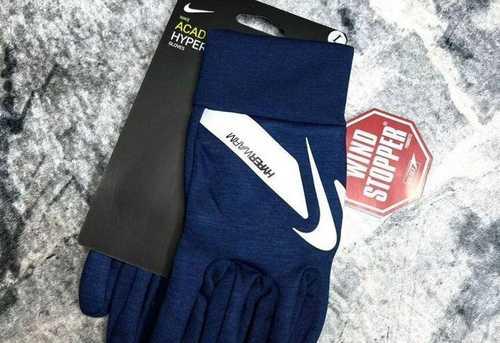 Перчатки Nike Hyperwarm