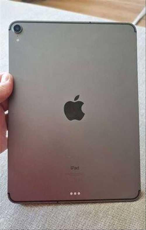 iPad pro 11 cellular 2019