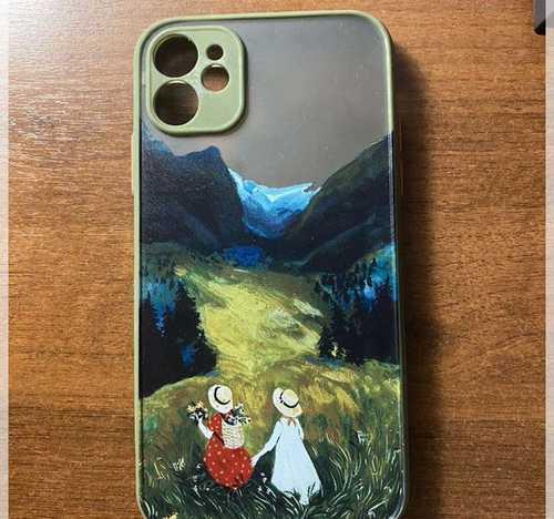 Чехлы на iPhone 11