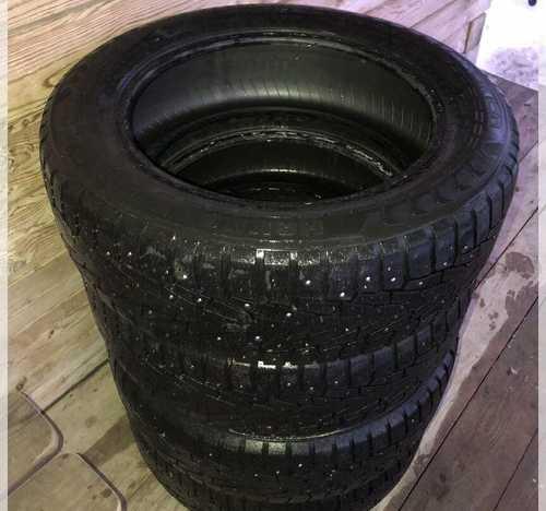 Nokian Tyres Hakkapeliitta 1 225/60 R18