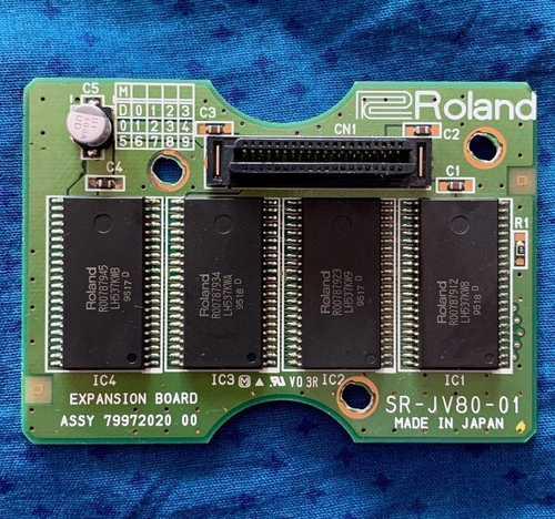 Roland sr-jv80-01