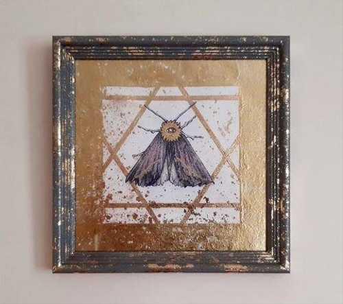 Картина мистическая золотая бабочка