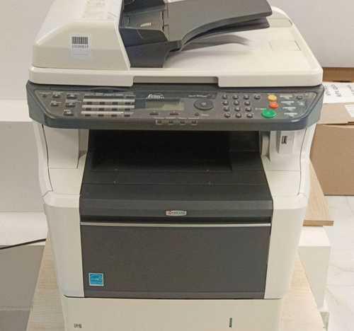 Мфу черно-белое Kyocera FS-3140MFP 