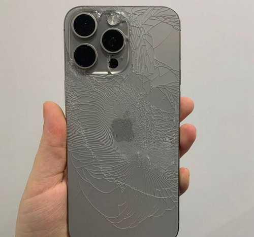 iPhone 15 Pro Max, 256 ГБ