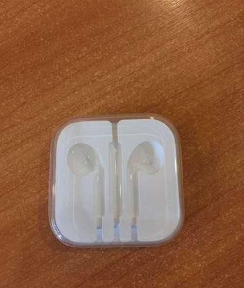 Коробка от наушников Apple EarPods