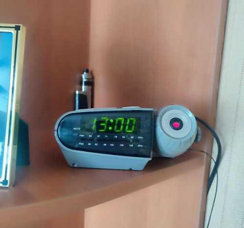 Радио часы vitek