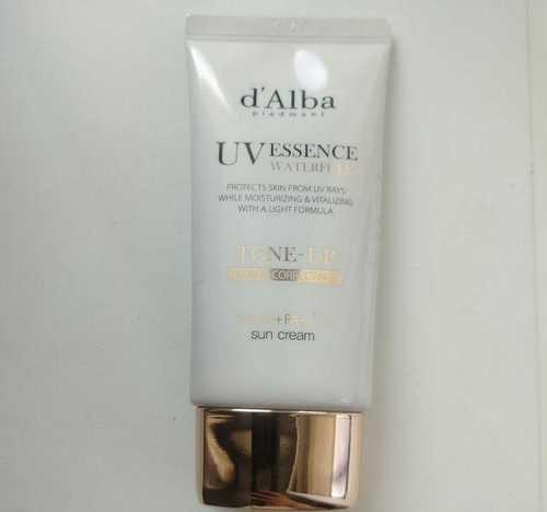 Солнцезащитный крем d'Alba Tone- up spf 50 PA    