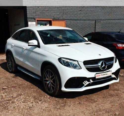 Обвес на Mercedes GLE Coupe в стиле 63 AMG