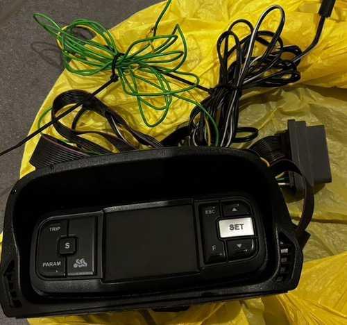 Бортовой компьютер multitronics TC 740