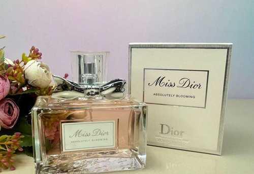 Духи Miss Dior Absolutely Blooming