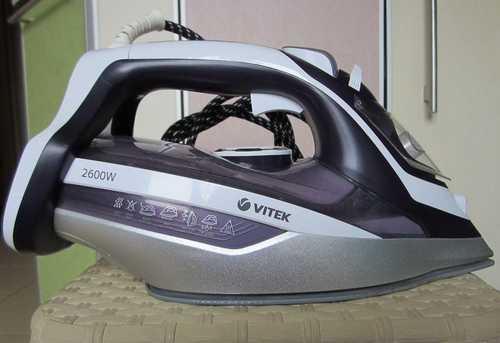 Утюг паровой Vitek 8318, б/у