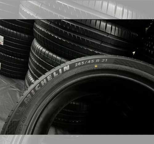 Michelin Pilot Sport 4 SUV 265/45 R21