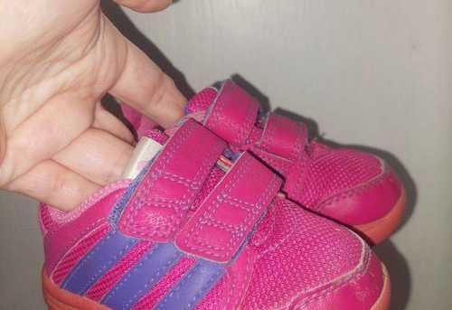 Кроссовки adidas 20 р