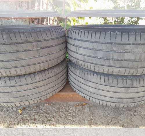 Michelin Latitude Sport 3 235/55 R18