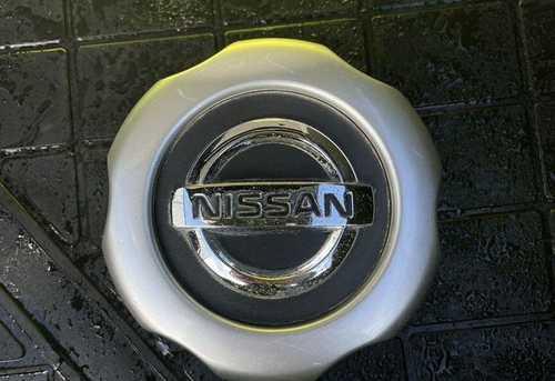 Колпак на диски Nissan