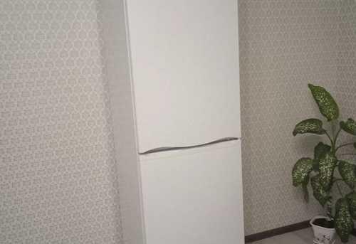 Холодильник бу,2 компрессорный